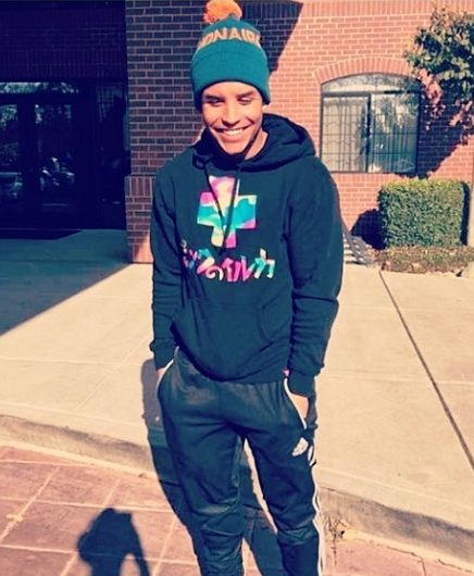 Tavior Mowry family in detail: wife, kids, parents, siblings - Familycelebs